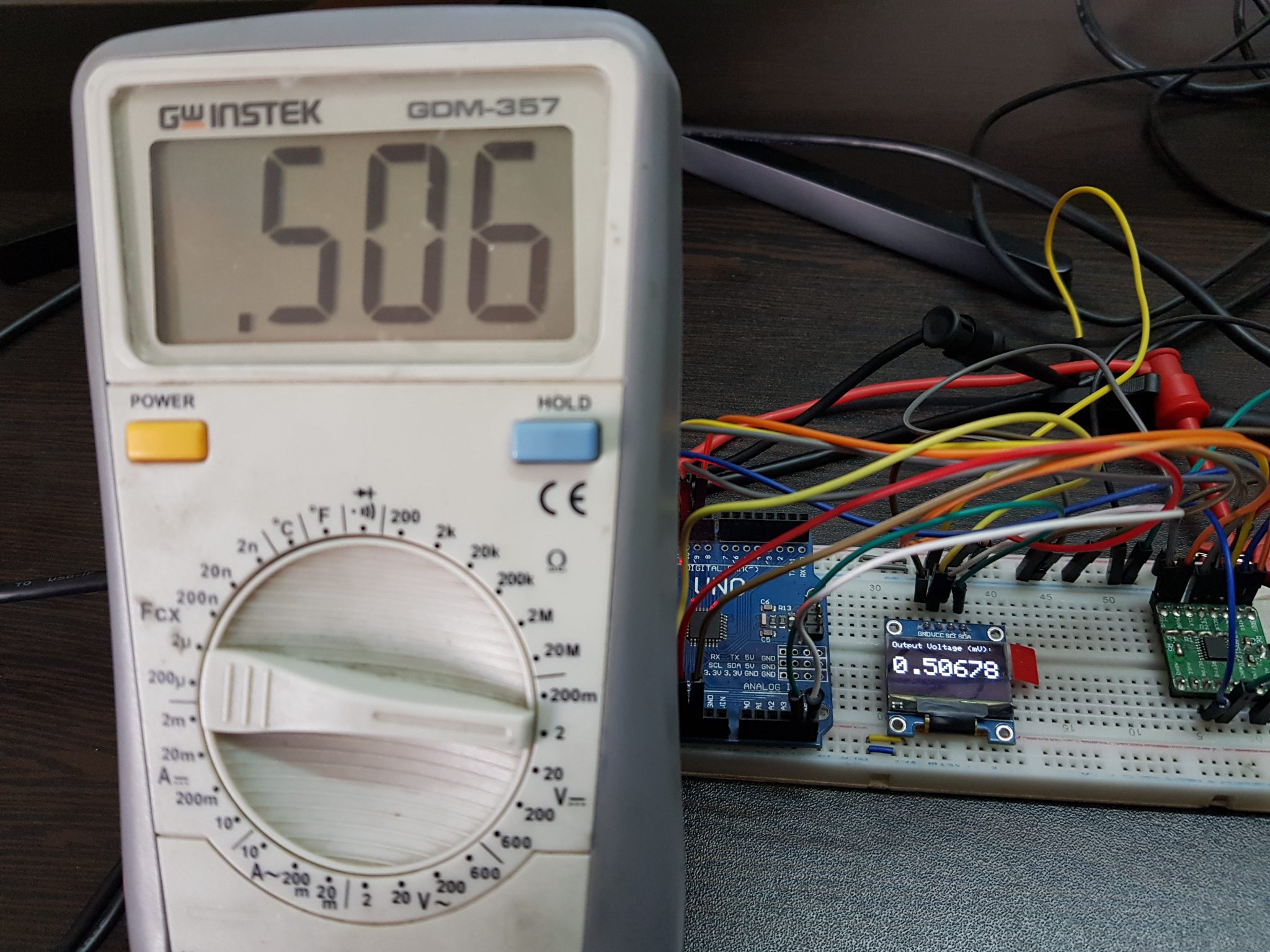 A low-cost precision voltmeter using Arduino - CredoSense A low-cost precision voltmeter using Arduino - CredoSense