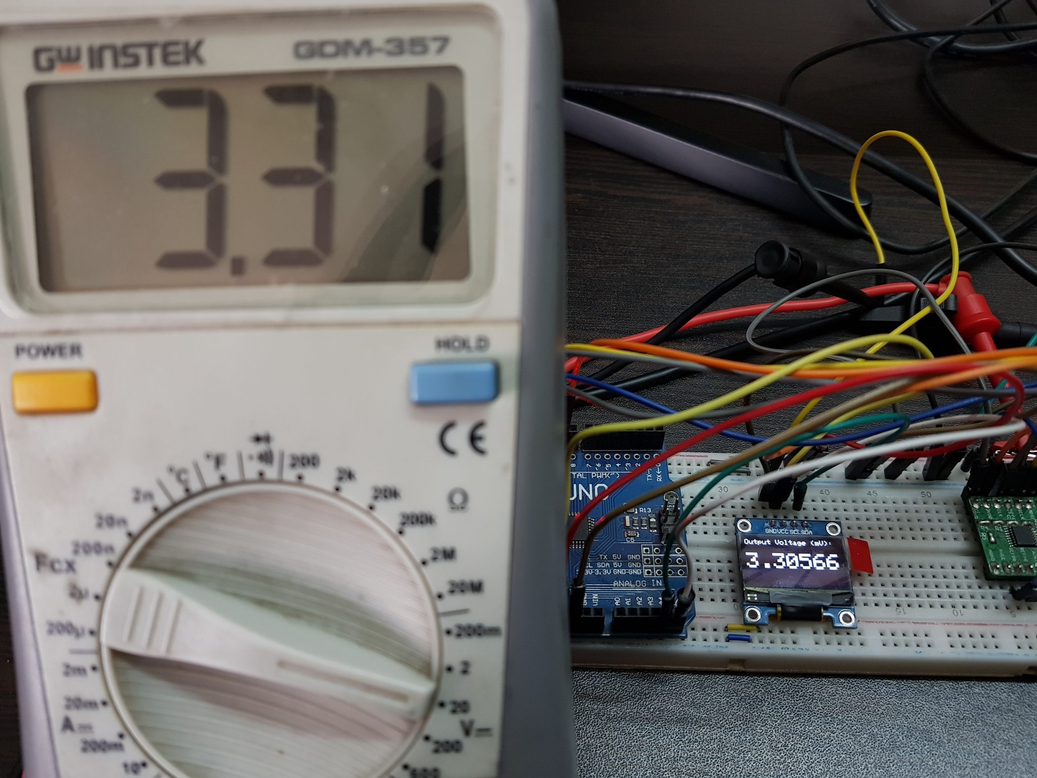 A low-cost precision voltmeter using Arduino - CredoSense A low-cost precision voltmeter using Arduino - CredoSense